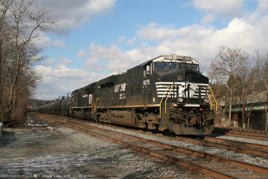 NS 8078 on 64D